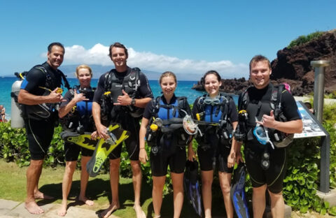 Black Rock Scuba | Ka'anapali, Maui scuba diving